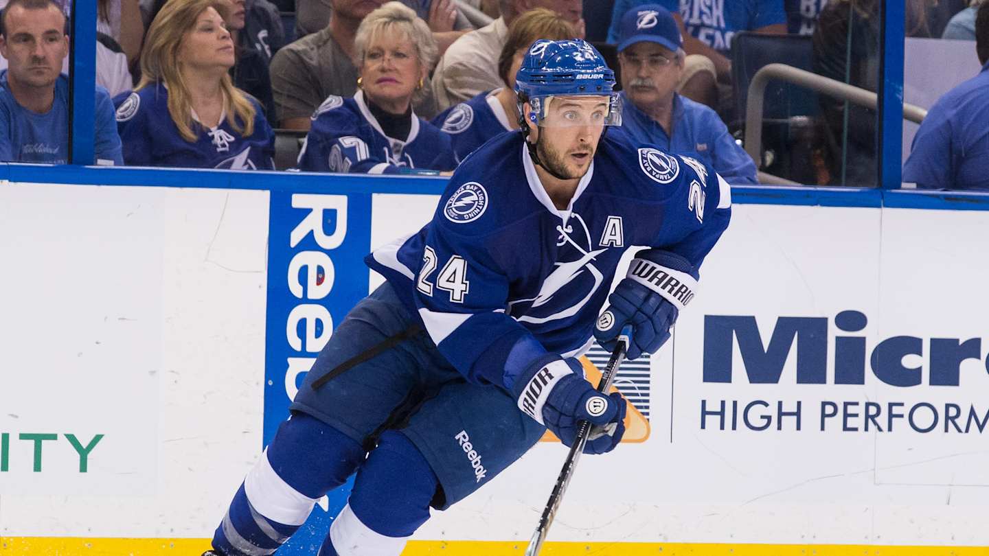 Ryan Callahan injury: Lighting RW (appendectomy) out indefinitely ...
