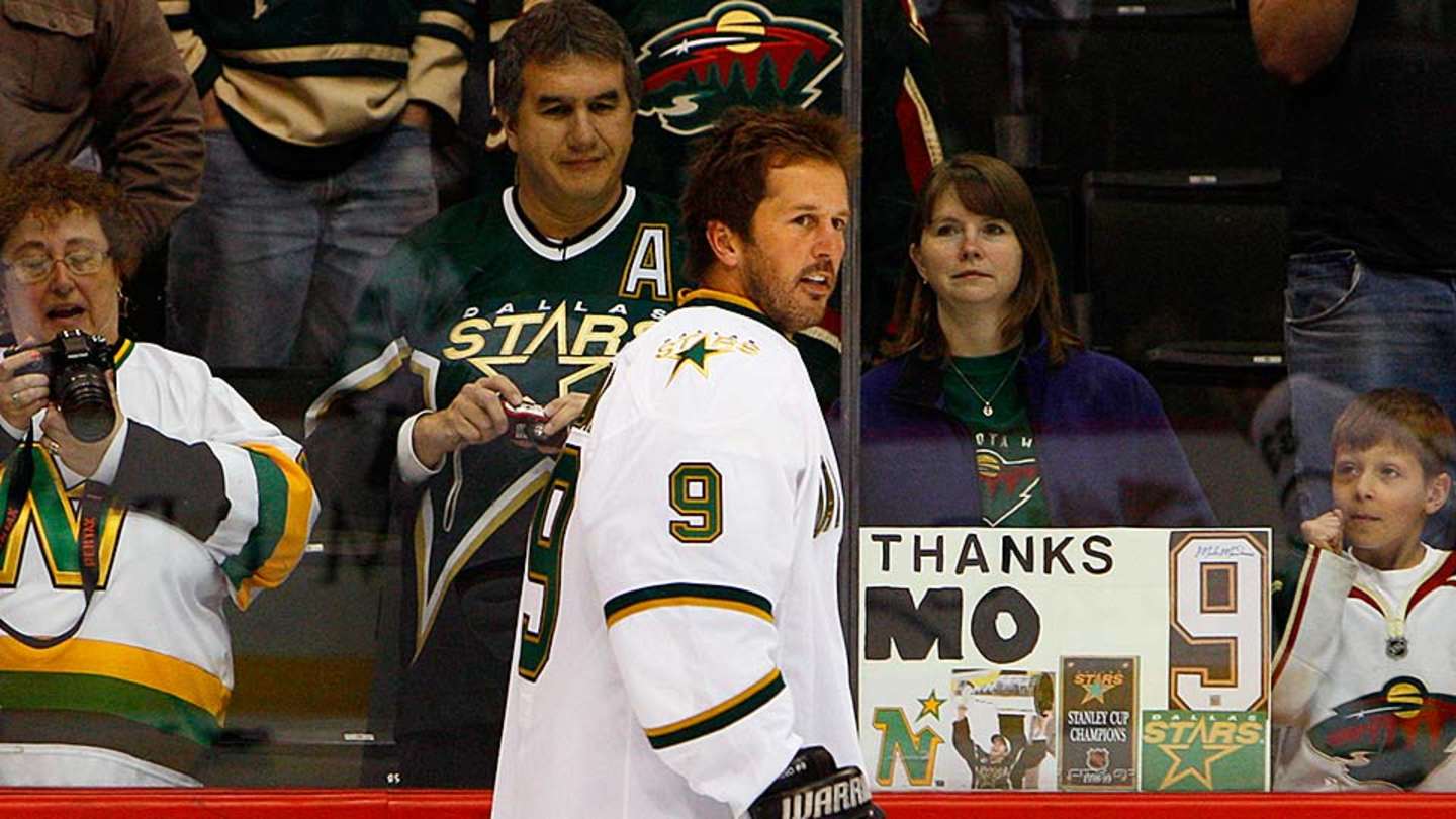 Mike Modano headlines NHL's Minnesota-Chicago alumni game - Sports ...