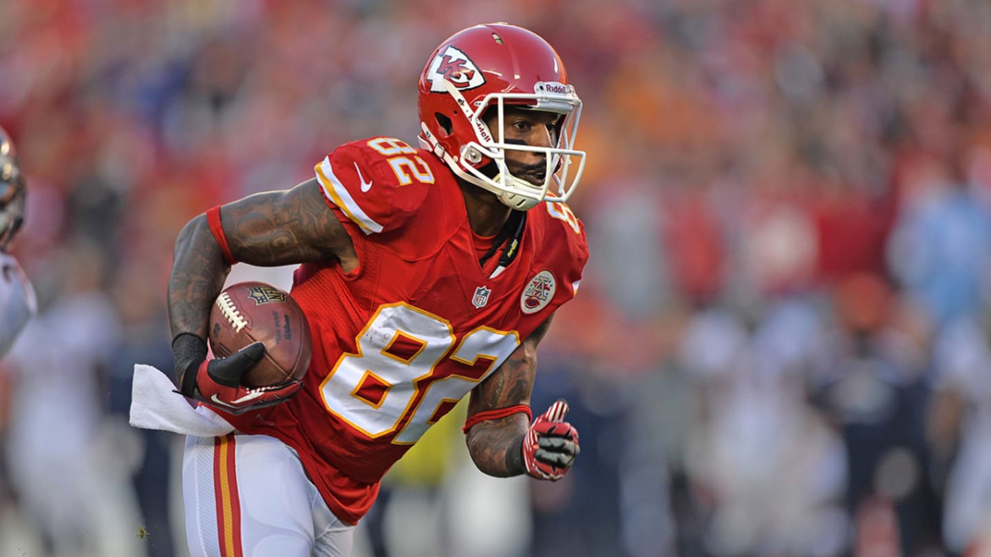 Kansas City Chiefs cut wide receiver Dwayne Bowe - Sports Illustrated