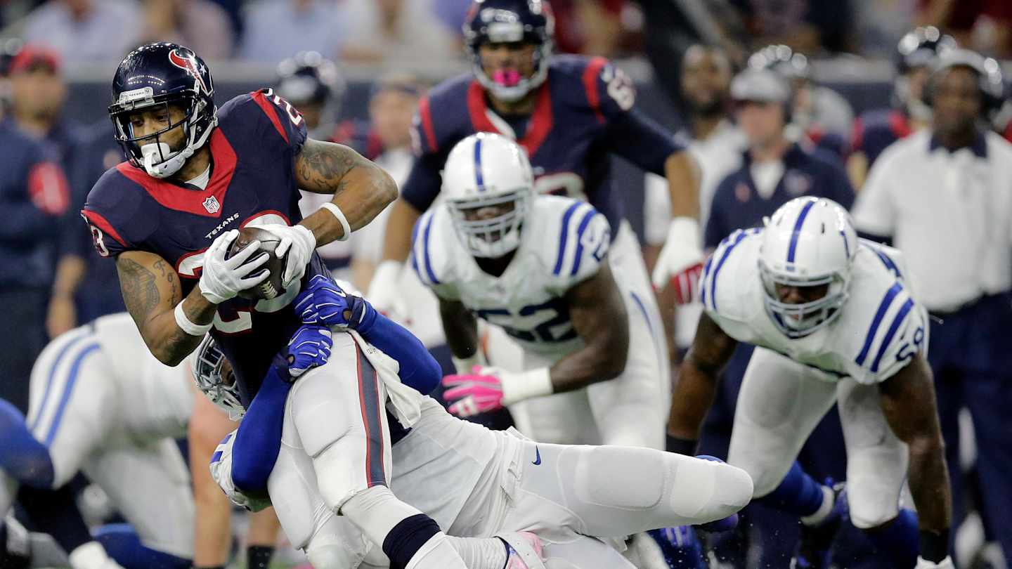Texans' Foster leaves game against Colts with injury - Sports Illustrated