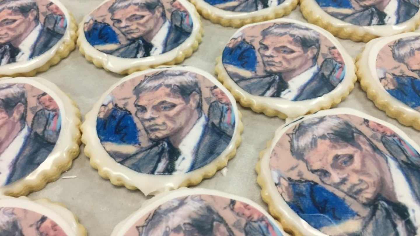 Patriots’ Tom Brady courtroom sketch appears on Colts cookies - Sports ...