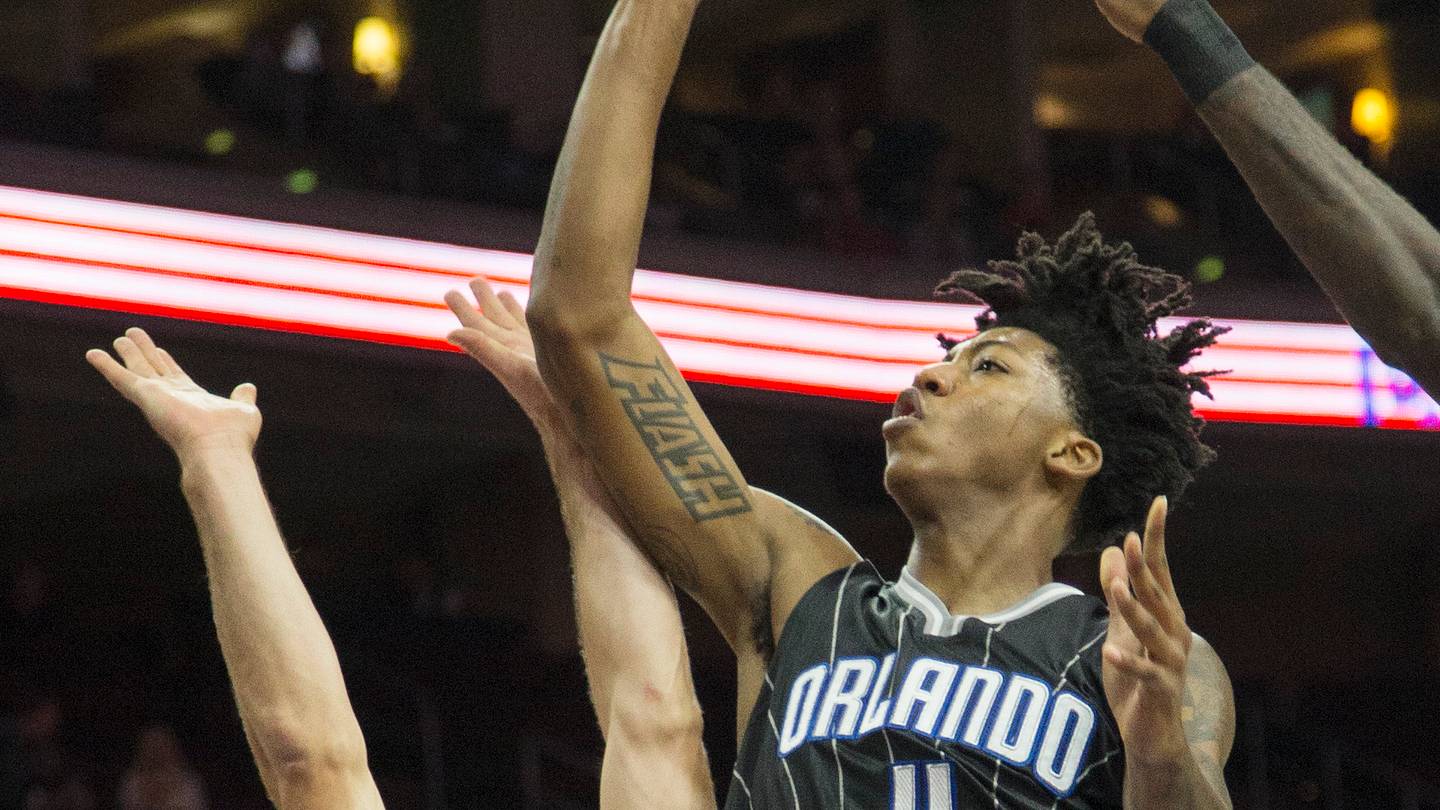Payton helps Magic beat winless 76ers 105-97 - Sports Illustrated