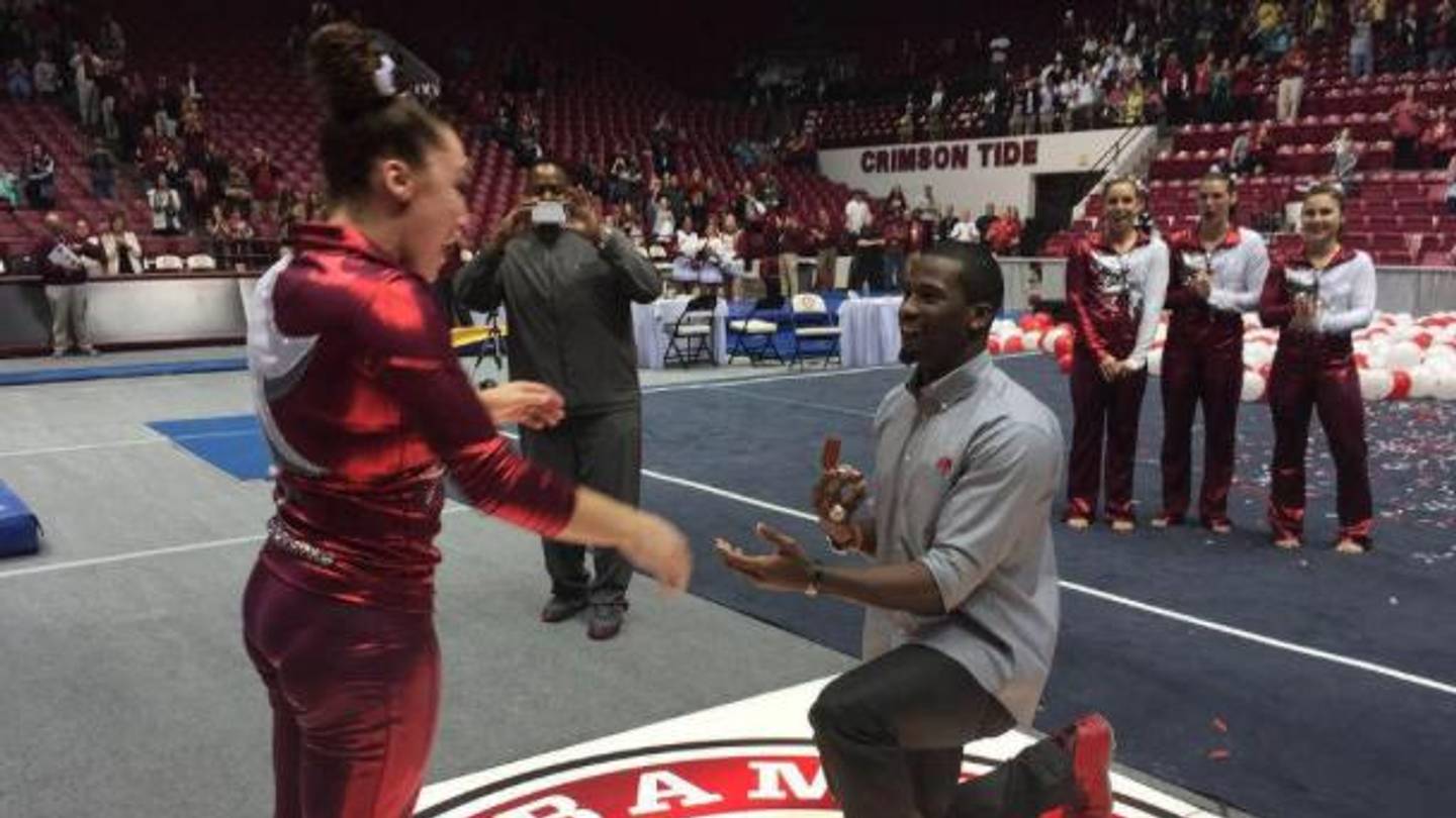 World champion gymnast gets proposal from NFL boyfriend after meet ...
