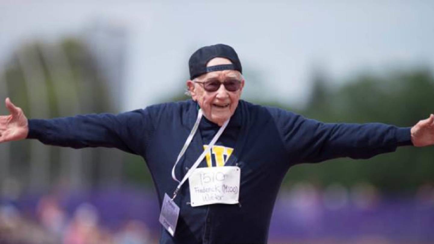 100-year-old man runs 100-meter dash - Sports Illustrated