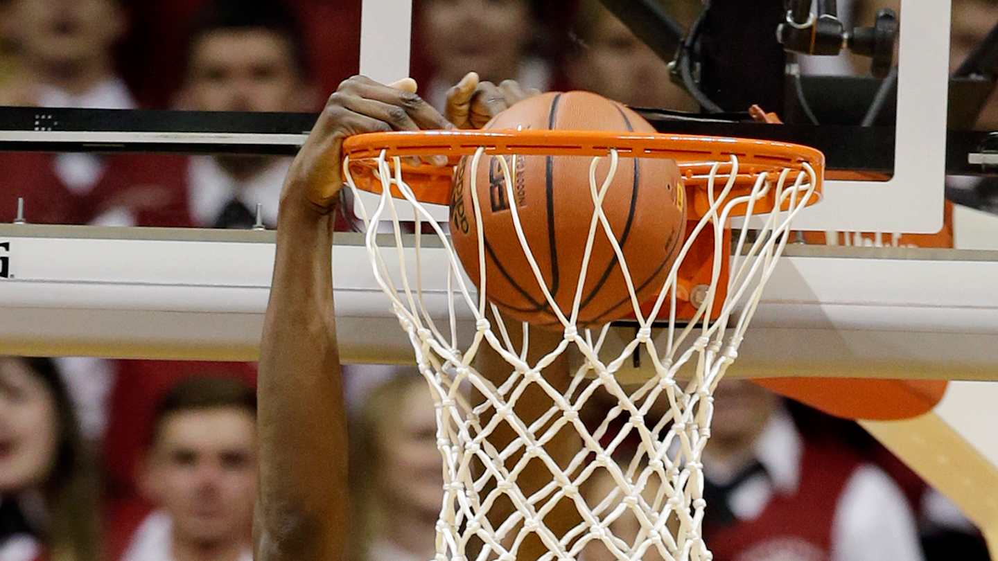 Ferrell leads No. 14 Indiana past Austin Peay 102-76 - Sports Illustrated