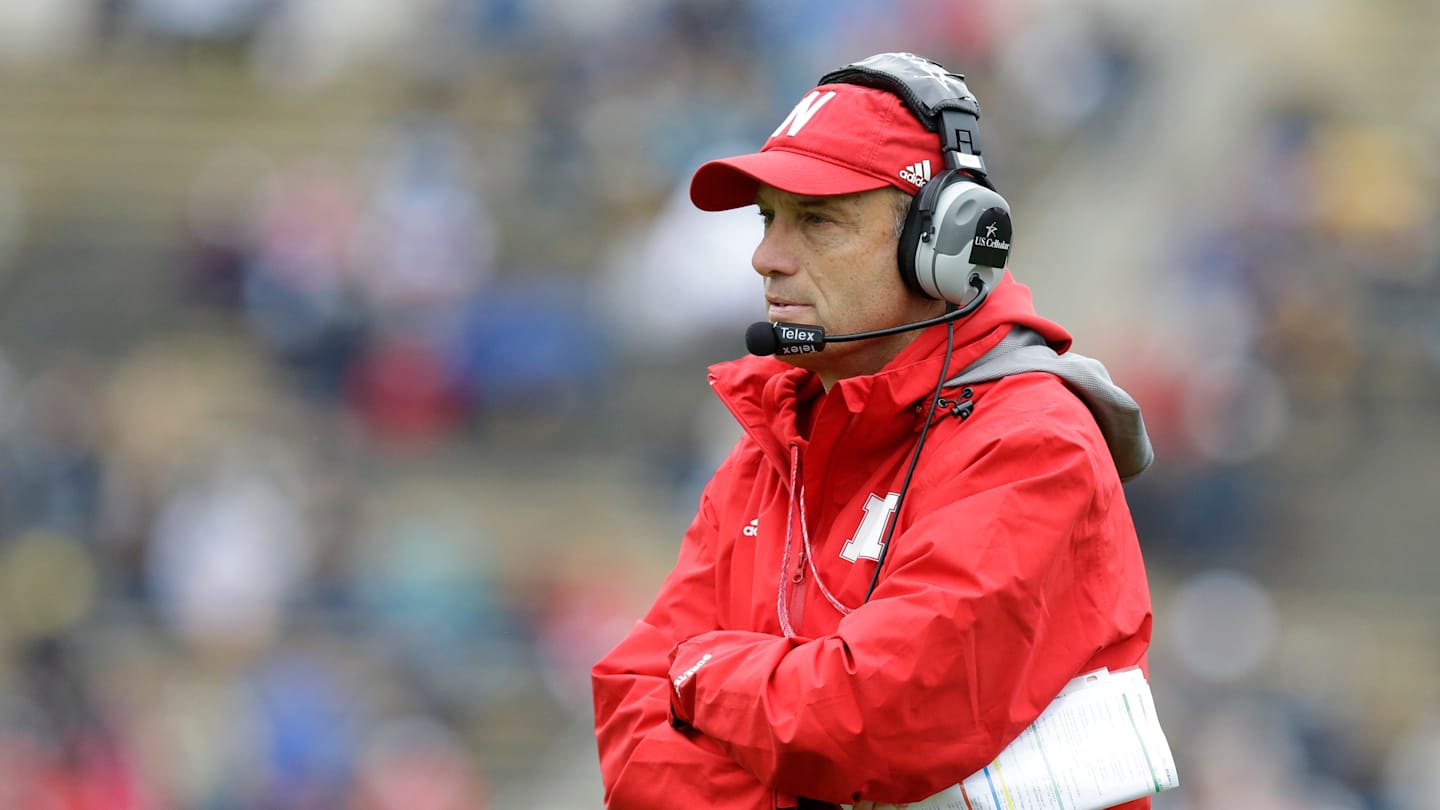 Nebraska AD tells fans 'future is bright' under Mike Riley - Sports ...
