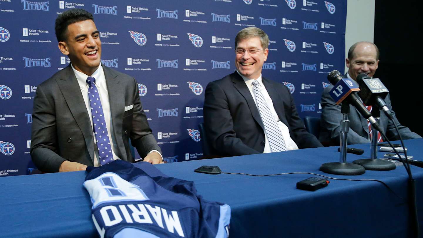 Titans use 2nd pick in 4th round on fullback Jalston Fowler - Sports ...