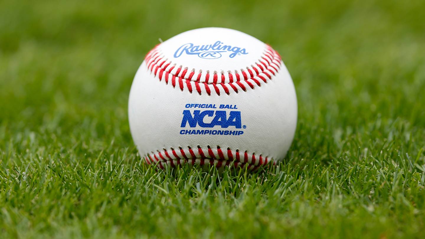 Texas State pitcher throws ‘horns down’ after upset of Texas - Sports ...
