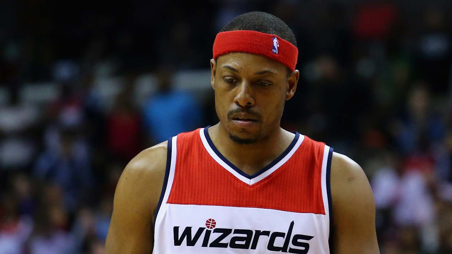 Pierce's shot too late, Hawks hold on to beat Wizards 94-91 - Sports ...