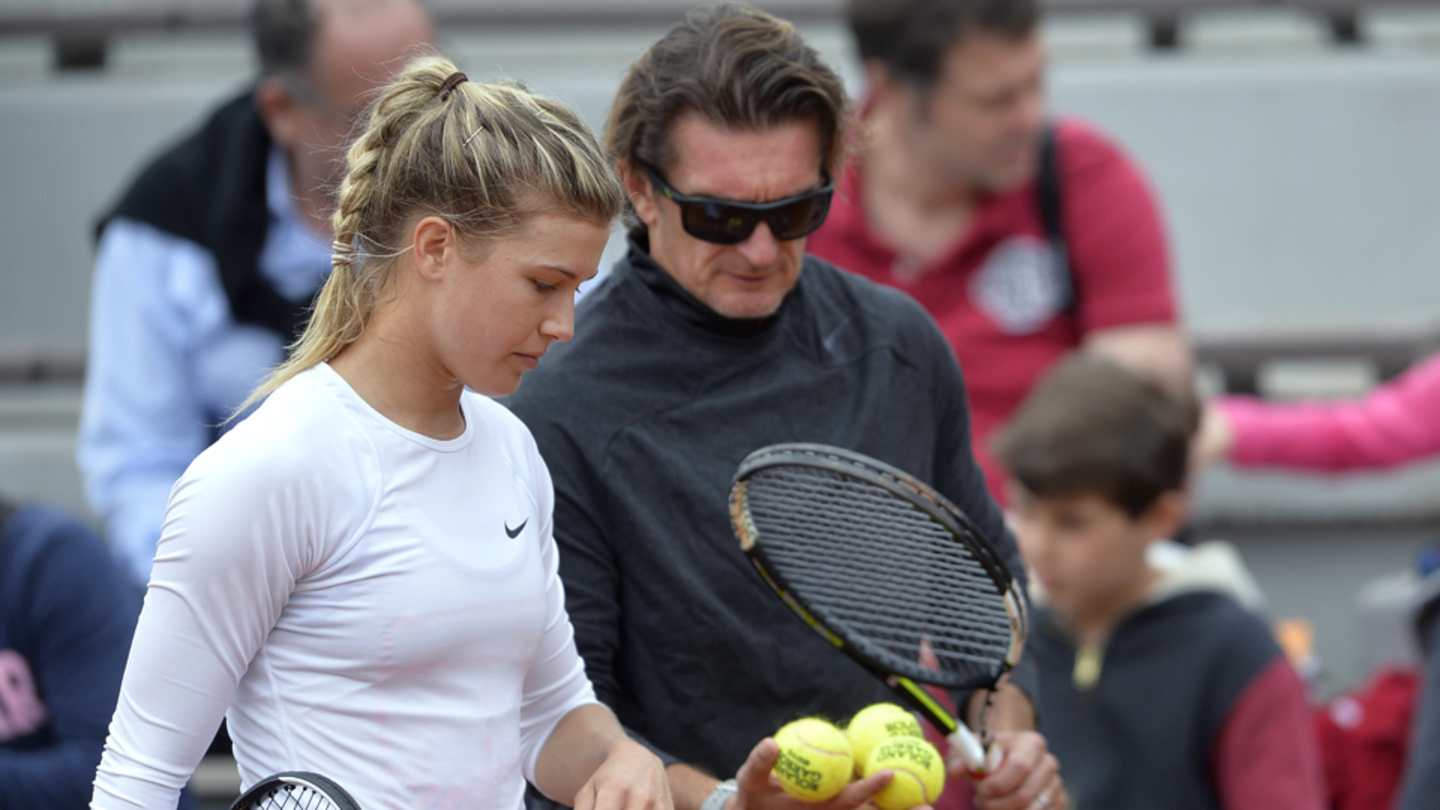 Eugenie Bouchard parts ways with coach Sam Sumyk - Sports Illustrated