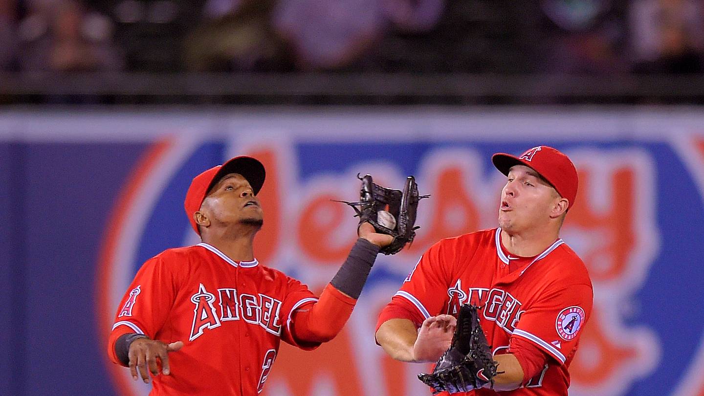 Giavotella's double in 9th lifts Angels over Mariners 4-3 - Sports ...
