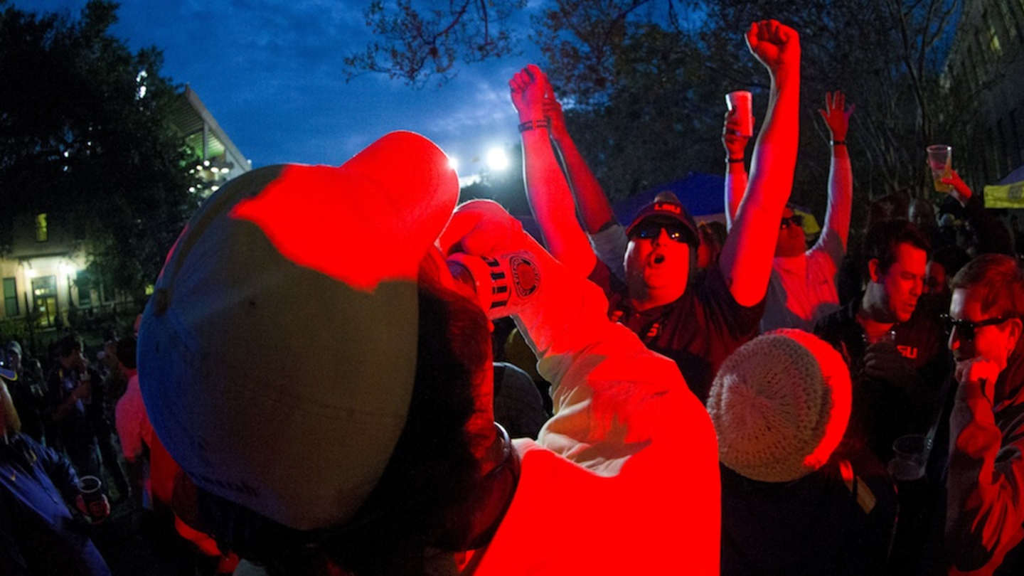 What happens when you spend a weekend with Alabama football fans ...