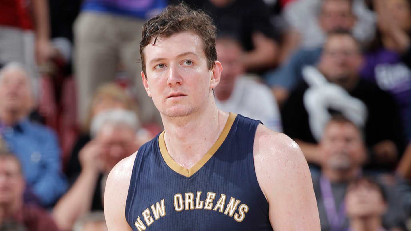 NBA free agency: Pelicans, Omer Asik finalizing multiyear deal - Sports ...