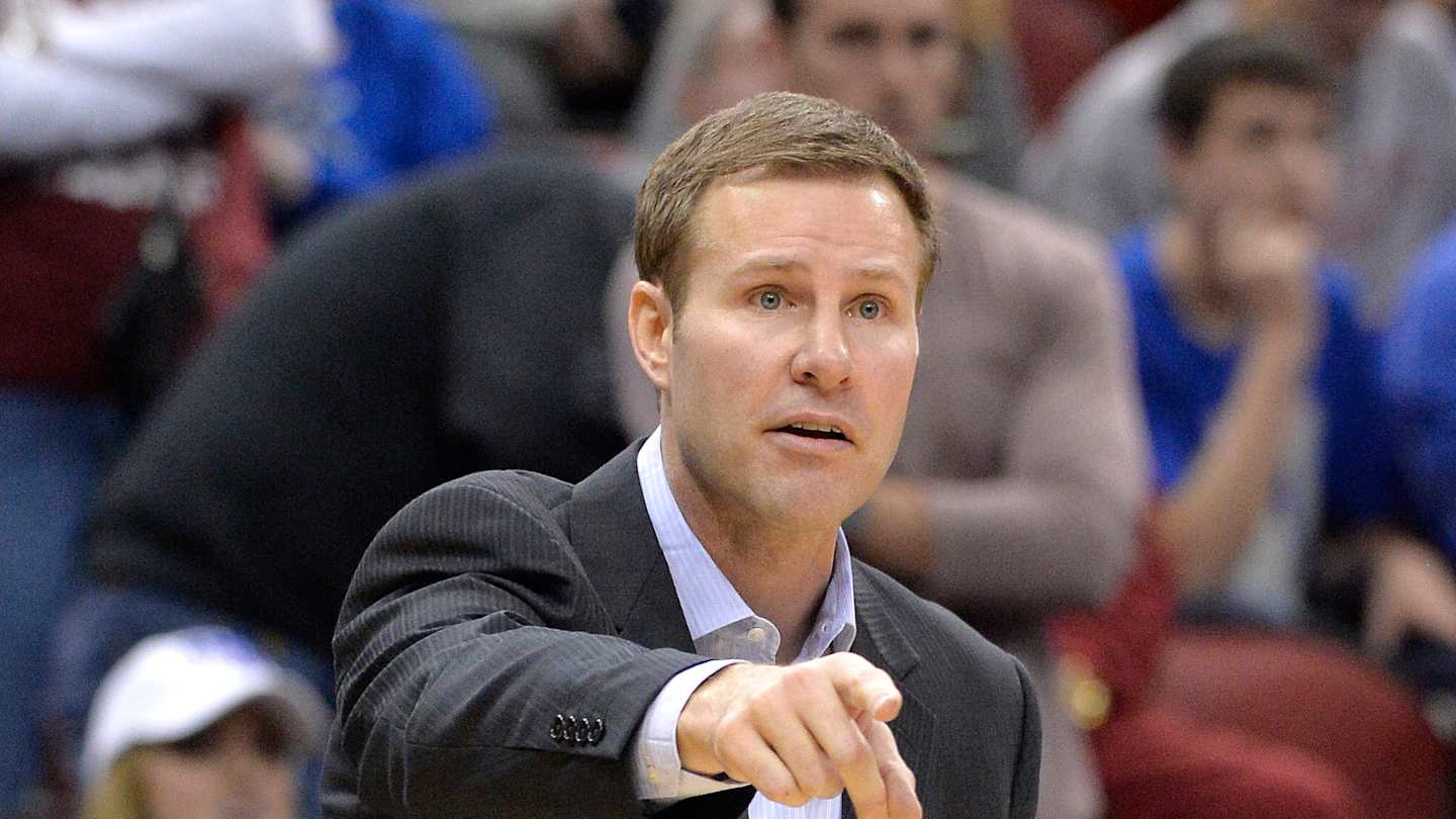 Iowa St coach Fred Hoiberg visits Chicago about Bulls job - Sports ...