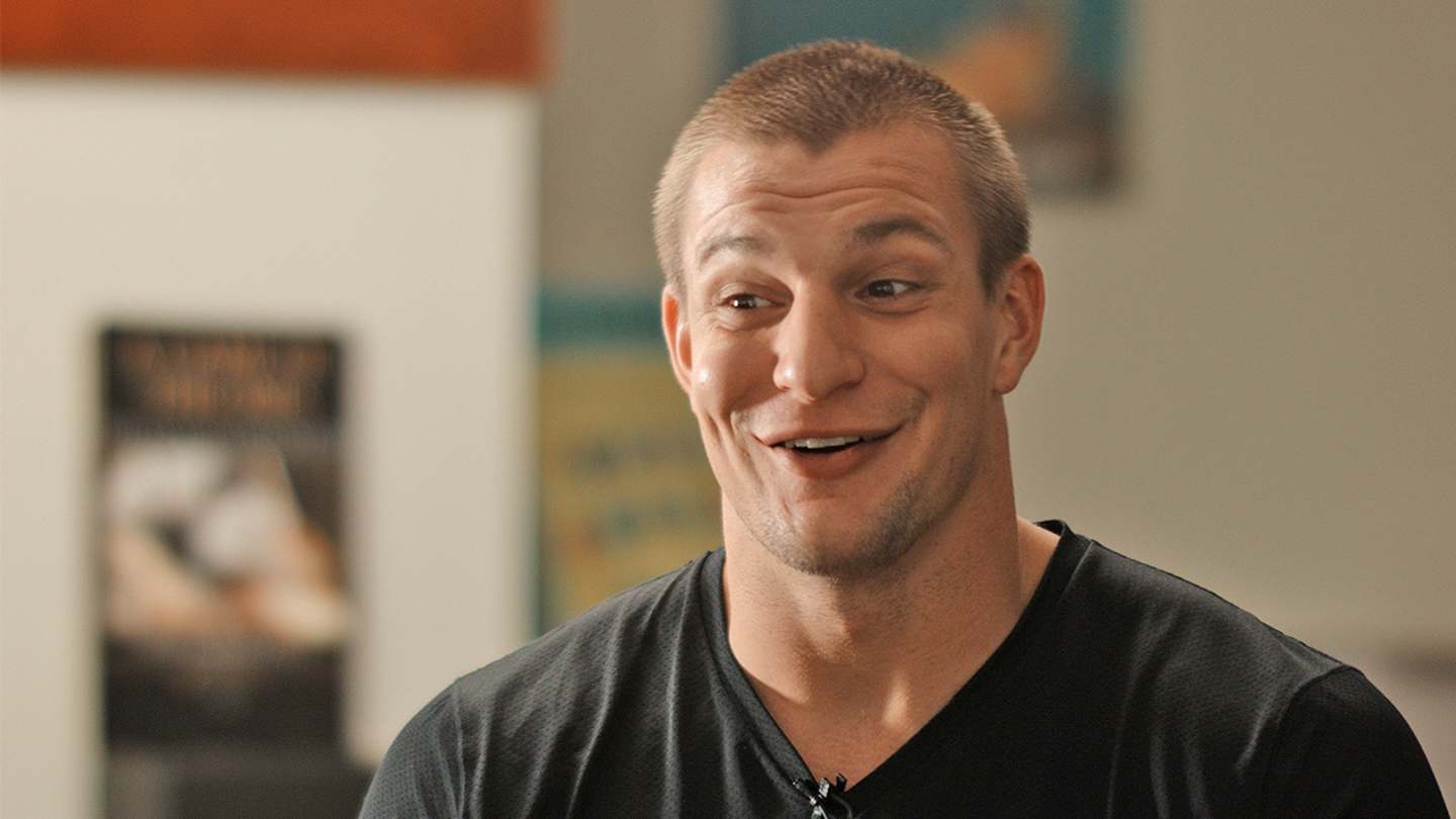 Rob Gronkowski: Five Gronkowski bros sleep in same bed - Sports Illustrated