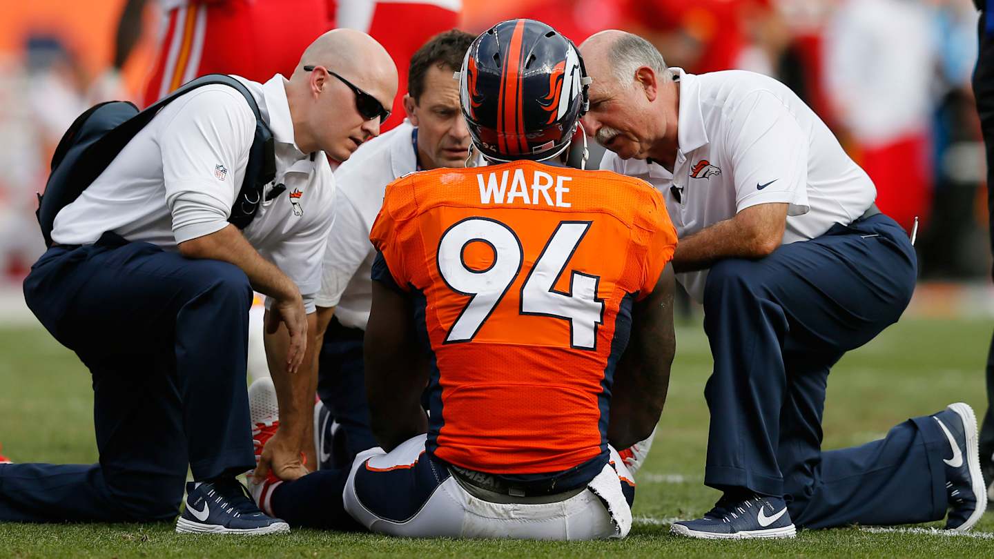 DeMarcus Ware injury news: Denver Broncos LB will sit vs. Browns ...