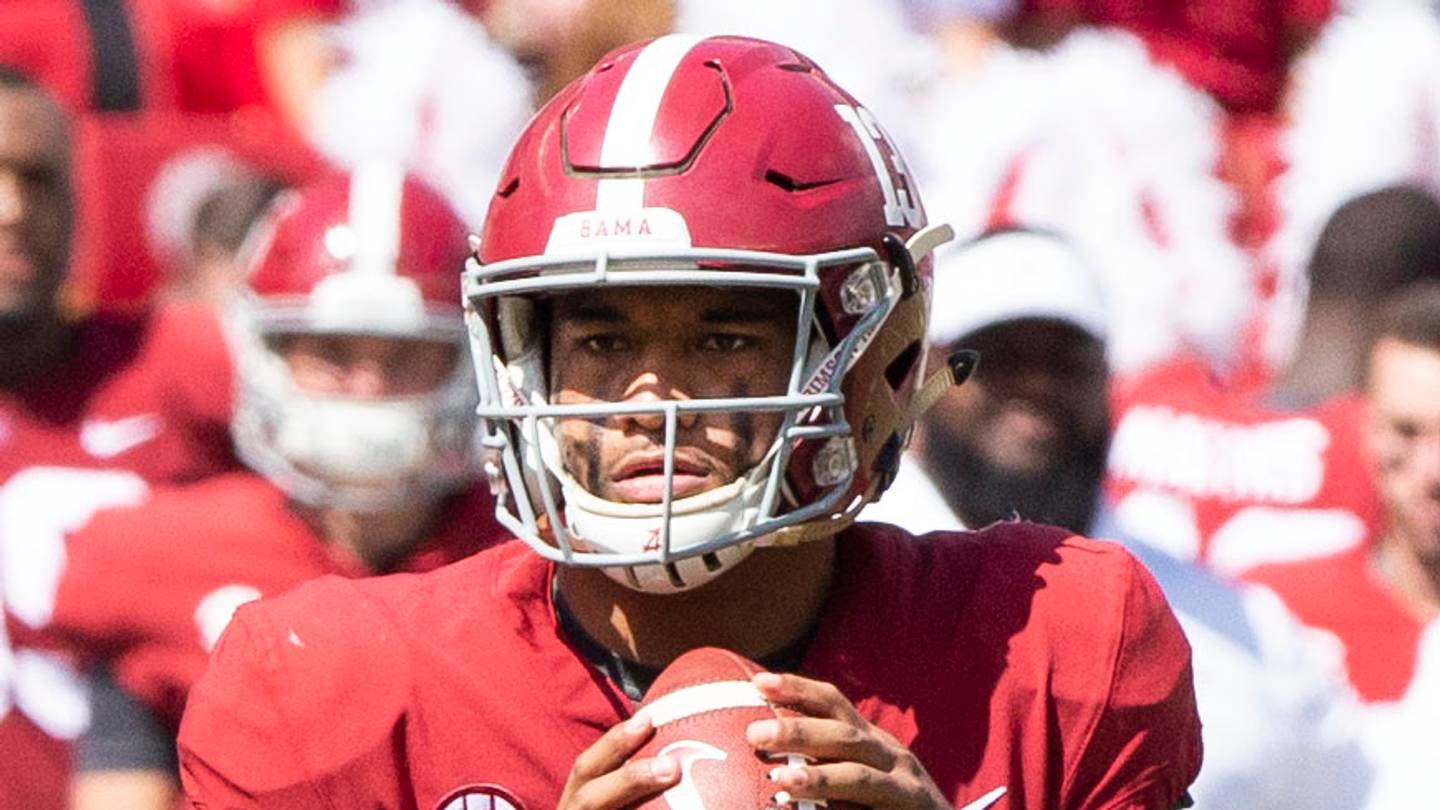 Alabama quarterback-Tua Tagovailoa-LSU at Alabama - Sports Illustrated ...