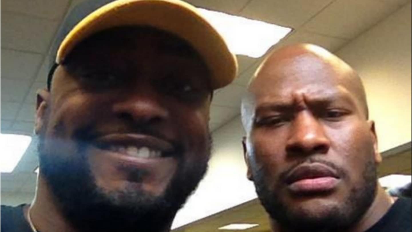 Pittsburgh Steelers Mike Tomlin welcomes James Harrison back with ...