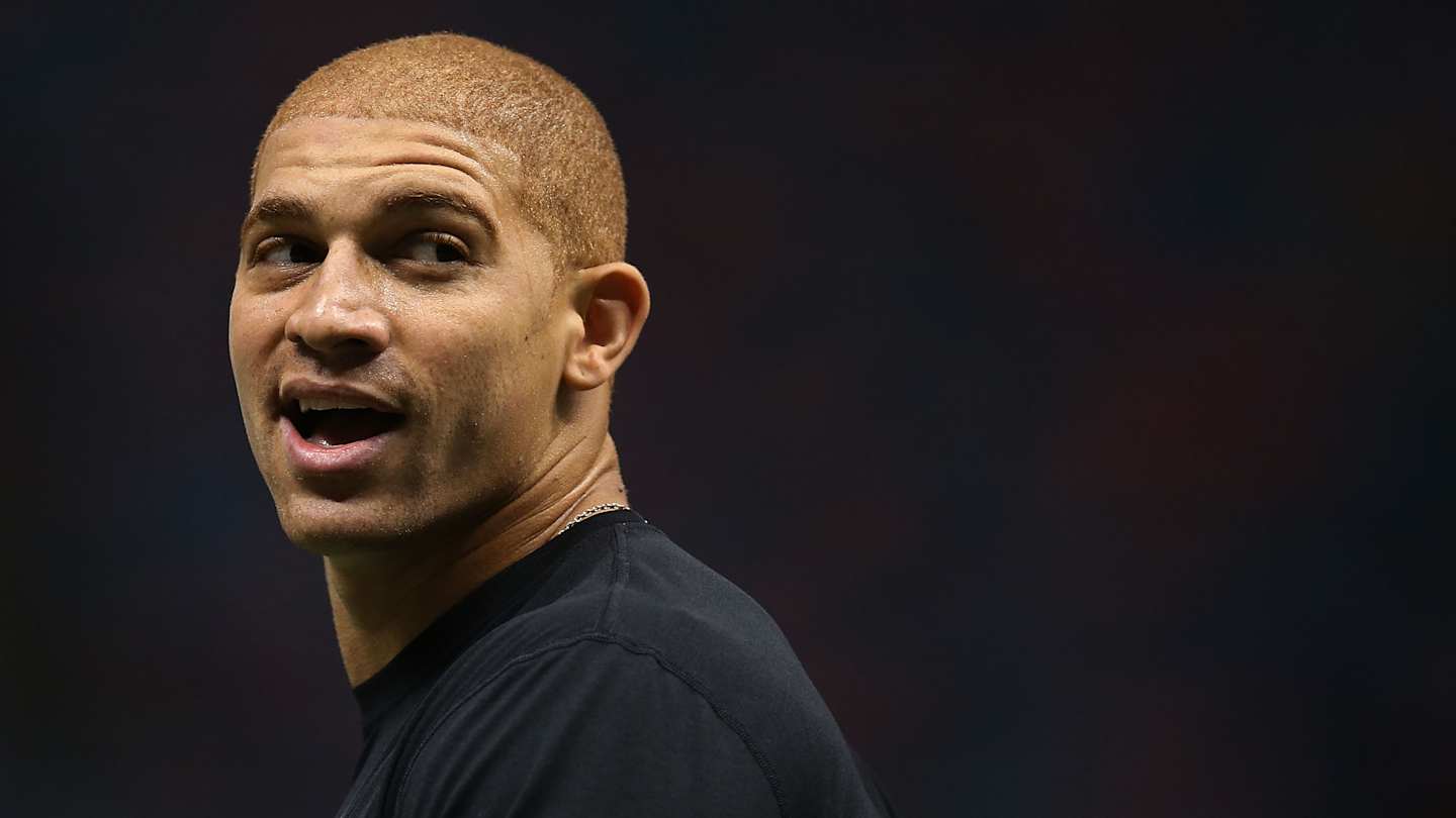 Jimmy Graham injury: New Orleans Saints TE exits game early - Sports ...