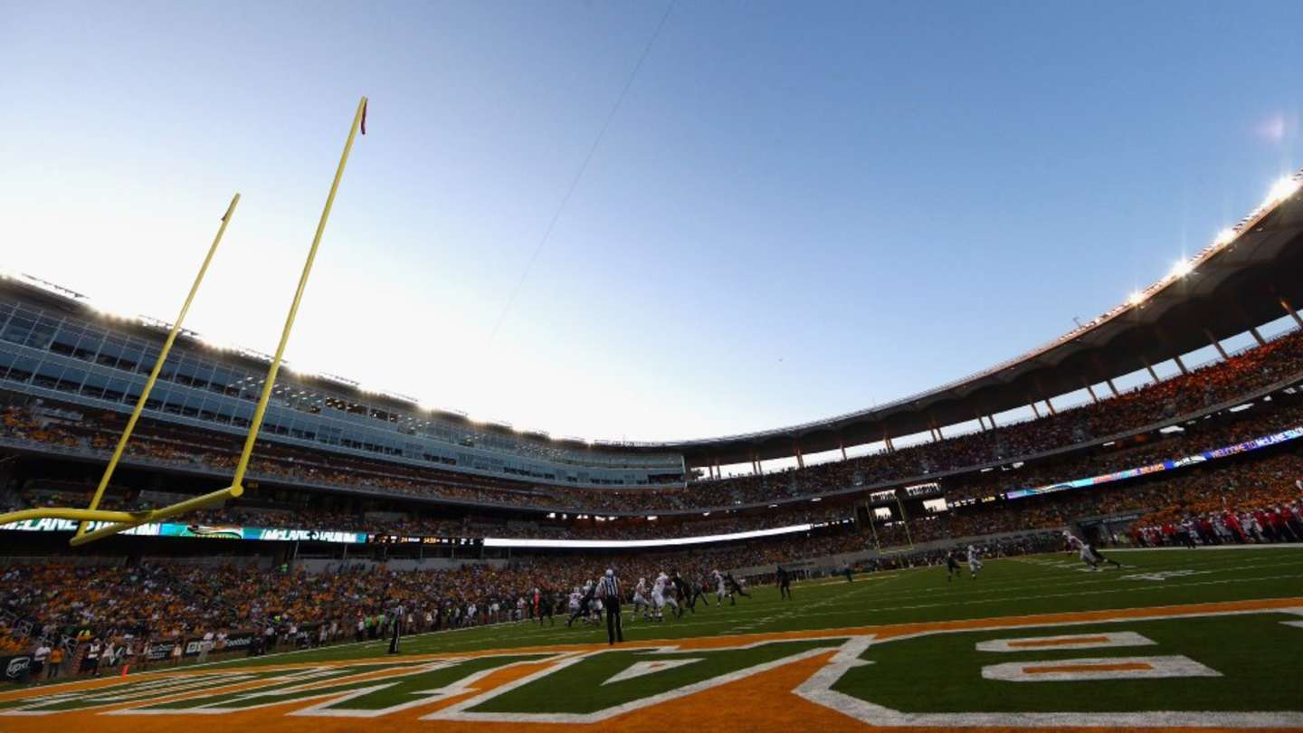 Baylor commit Drew Galitz nails 71-yard FG in practice - Sports Illustrated