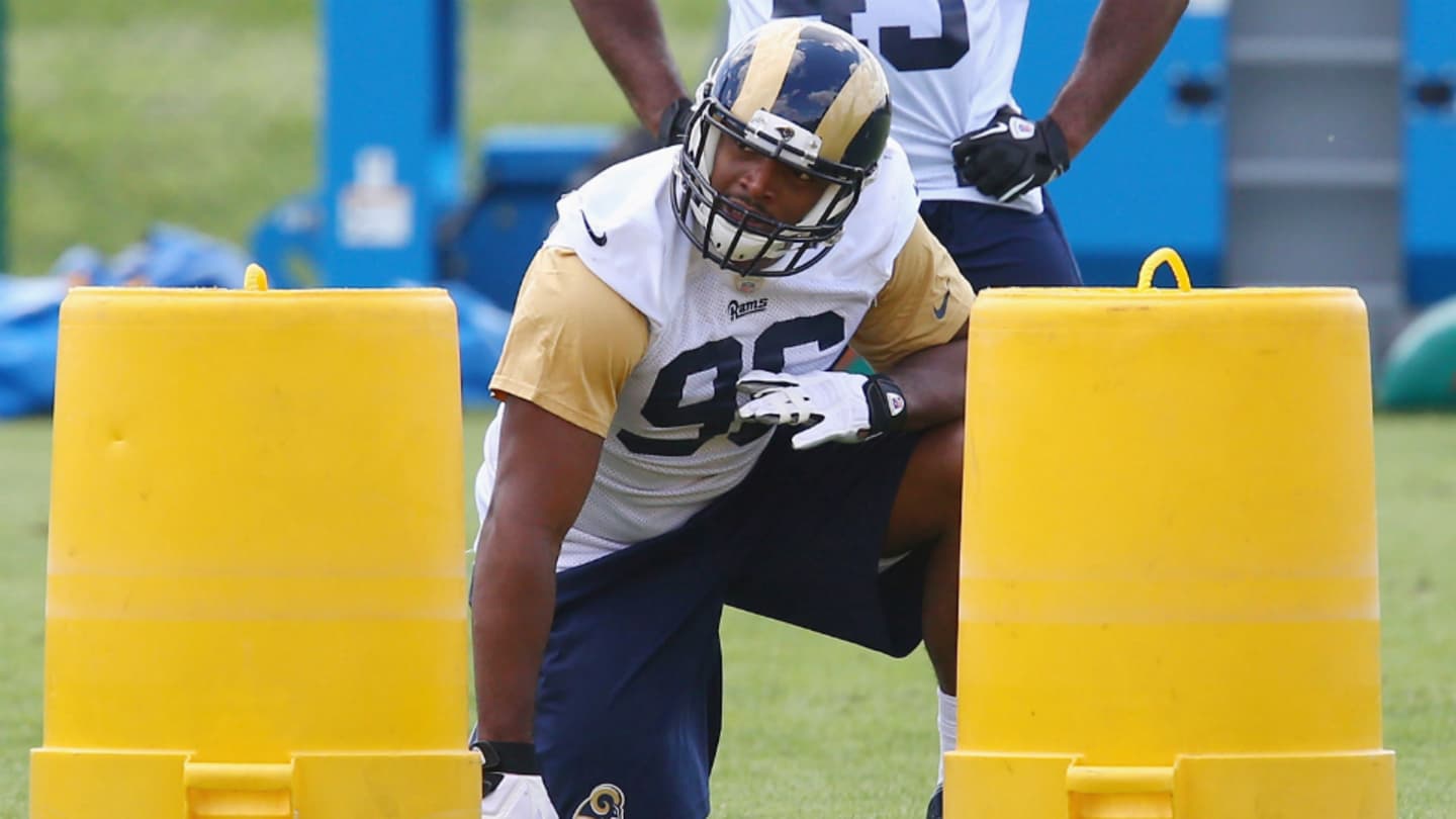 St. Louis Rams rookie Michael Sam says he's a 'football player,' not a ...