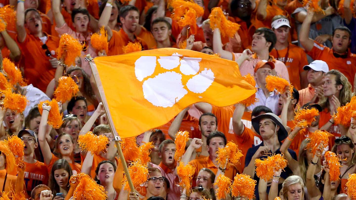 Clemson won't redshirt running back Adam Choice following Zac Brooks ...