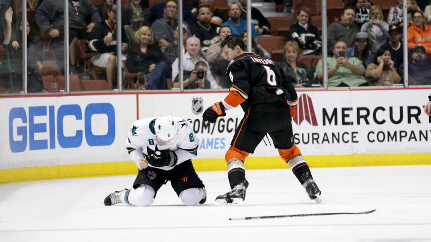 Anaheim Ducks' Ben Lovejoy expected to miss 6-8 weeks after breaking ...