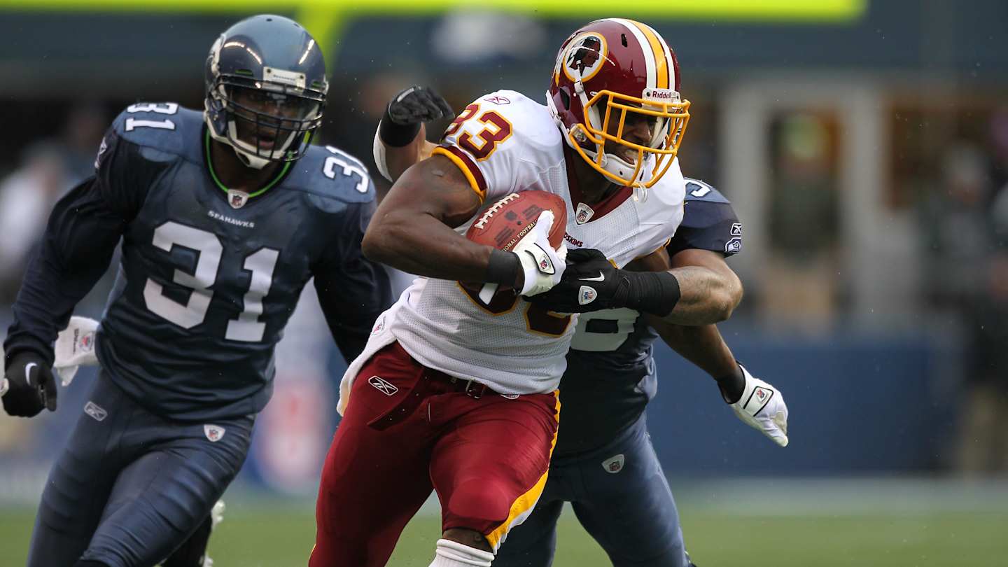 Former Washington Redskins tight end Fred Davis wanted by police on ...
