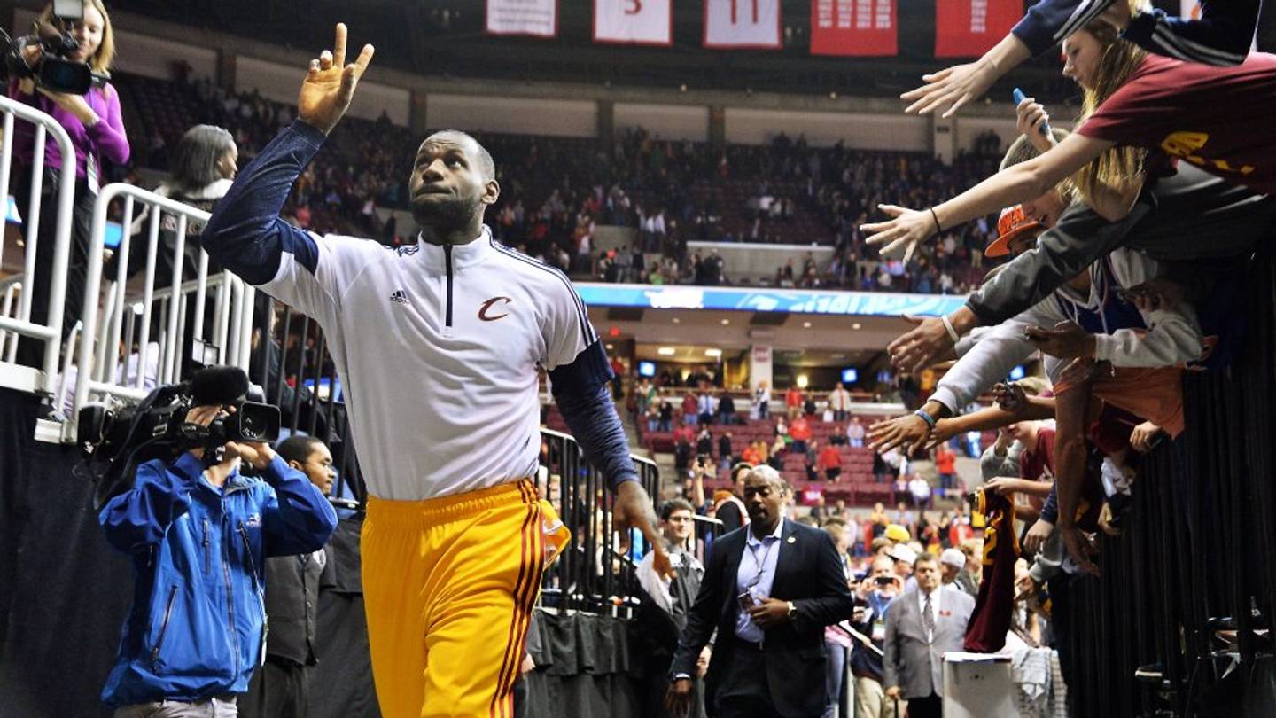 LeBron James' headband went to a very excited young fan - Sports ...