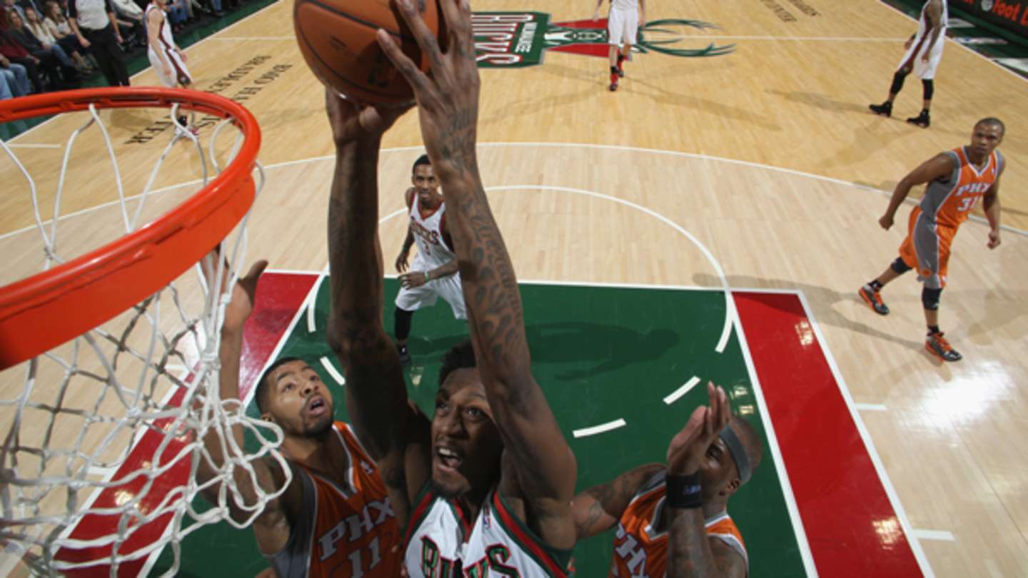 Bucks' Gary Neal, Larry Sanders engage in locker room argument after ...