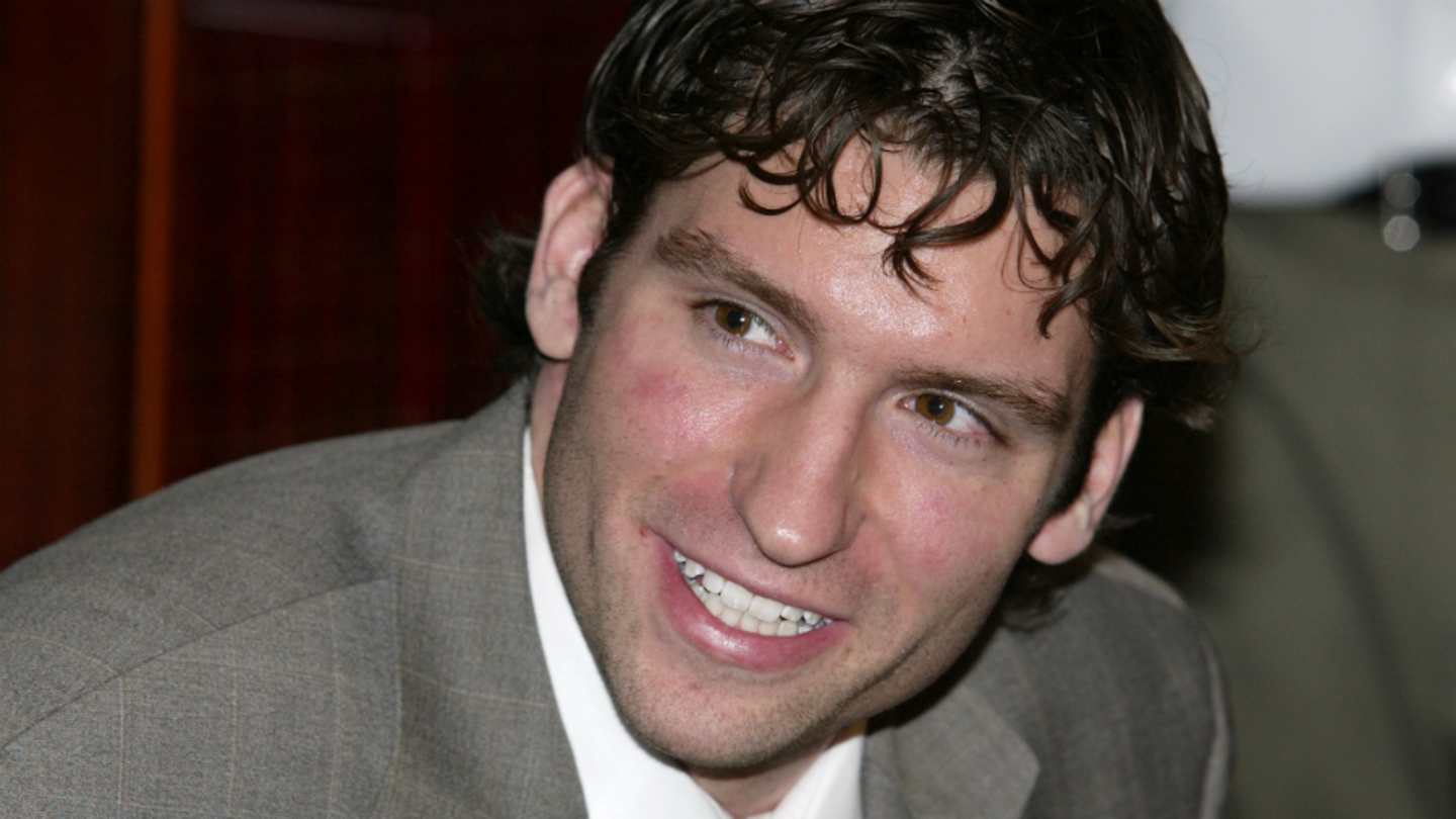 Steve Moore officially accepts settlement in Todd Bertuzzi case ...