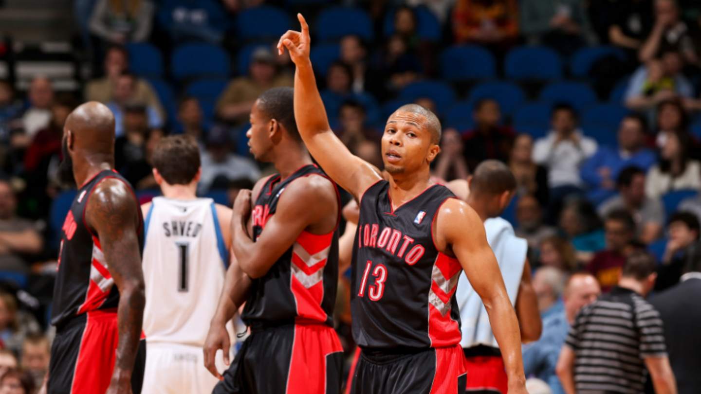 Report: Point guard Sebastian Telfair returns to NBA with one-year deal ...