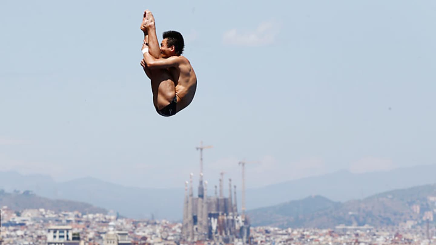 Qiu Bo wins second straight title at diving worlds - Sports Illustrated