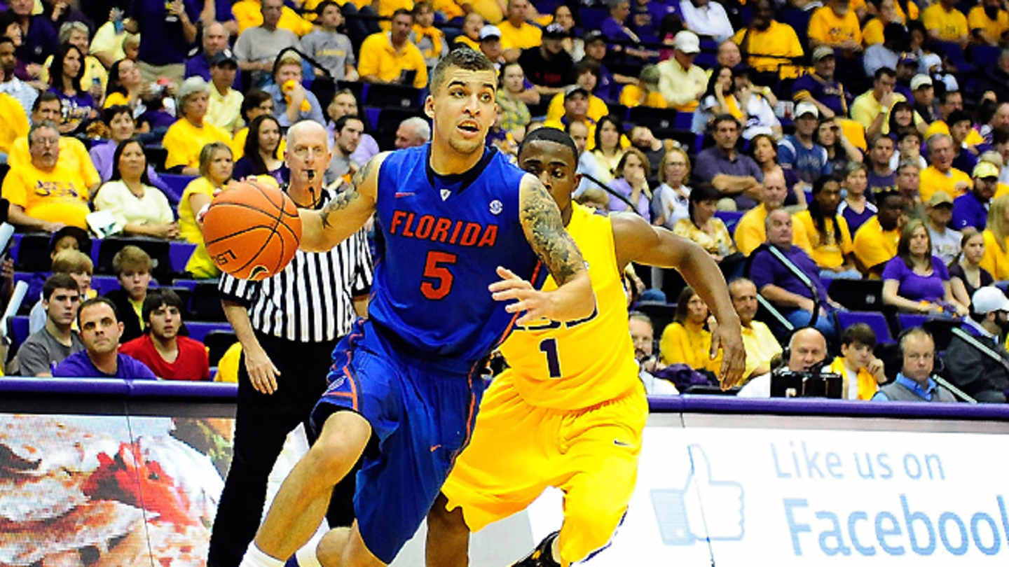 Seth Davis: Michigan playing team-first and improving; more Hoop ...