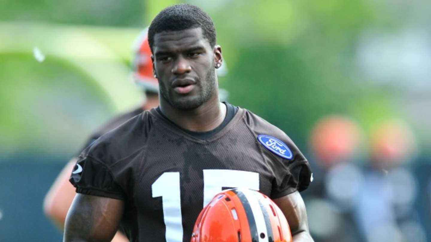Browns WR Greg Little: Driving 127 mph was 'mindless on my behalf ...