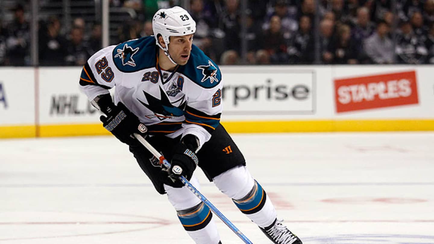 Rangers acquire Clowe from Sharks for three picks - Sports Illustrated