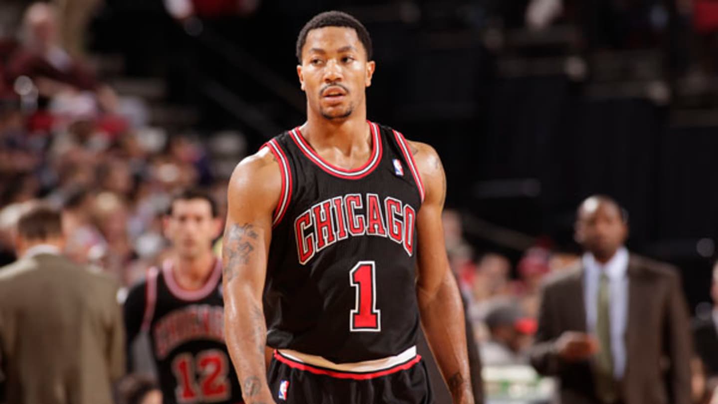 Derrick Rose out for season after knee surgery - Sports Illustrated