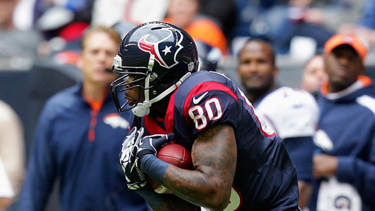 Texans' Andre Johnson ties NFL record with 5th 100-catch-season ...
