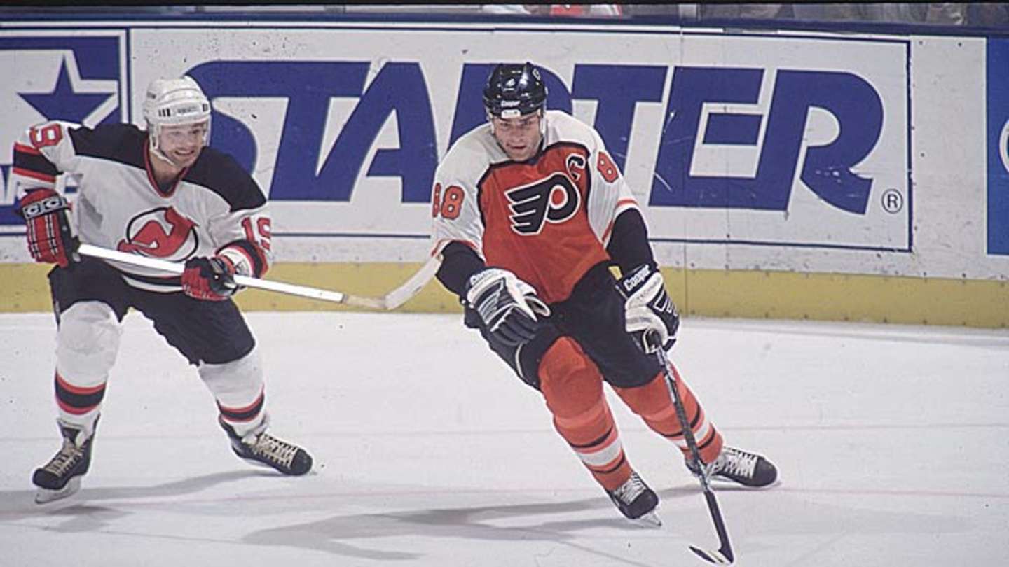 Stu Hackel: Does Eric Lindros belong in the Hockey Hall of Fame ...