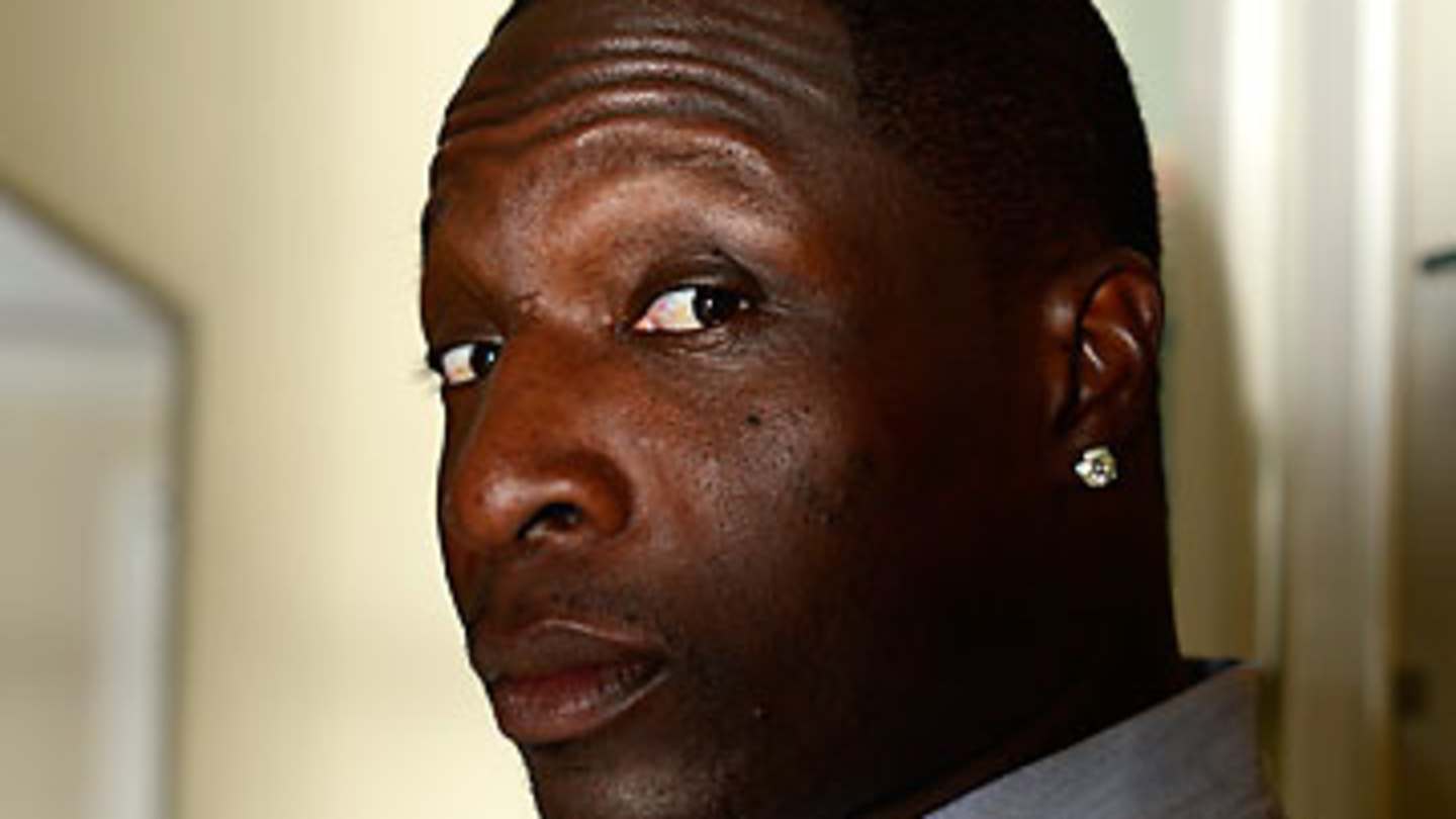 Former Fullback Fred McCrary battles the effects of 11 NFL seasons ...