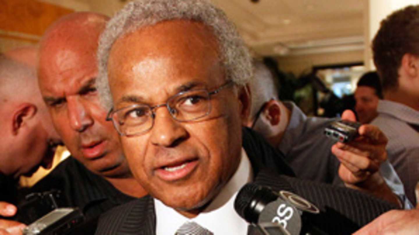Billy Hunter's actions deemed wrong, not criminal - Sports Illustrated