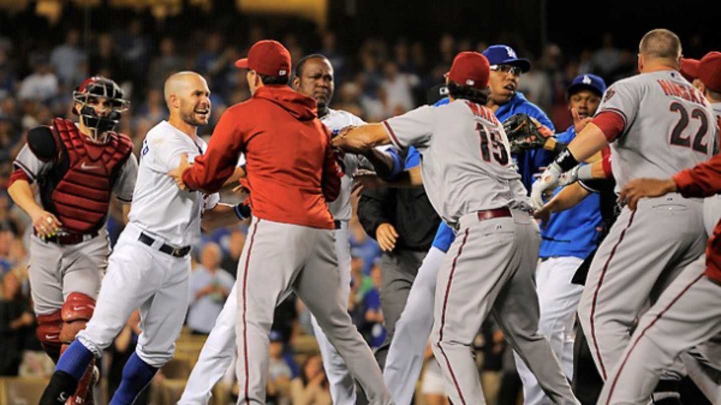 12 disciplined for D-Backs-Dodgers brawl - Sports Illustrated