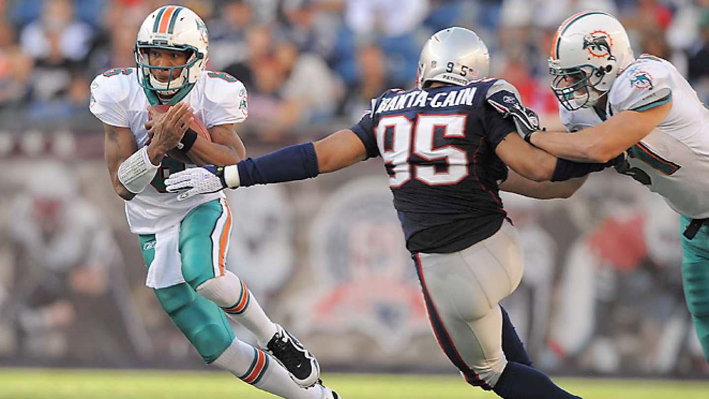 Andy Staples: Pat White hoping read option craze will re-open door to ...