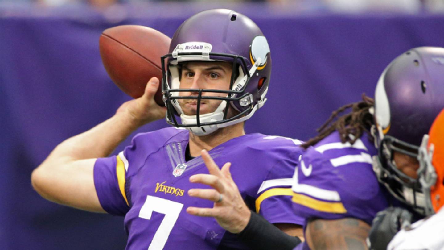 Report: Christian Ponder could start despite separated shoulder ...