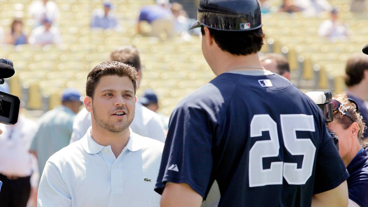 SI Now: Jerry Ferrara on his love for New York Sports - Sports Illustrated