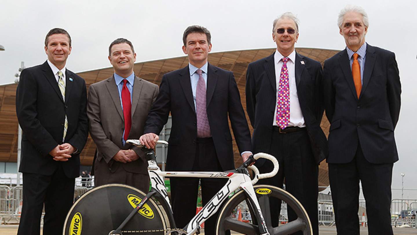 British Cycling president Brian Cookson challenging Pat McQuaid for UCI ...