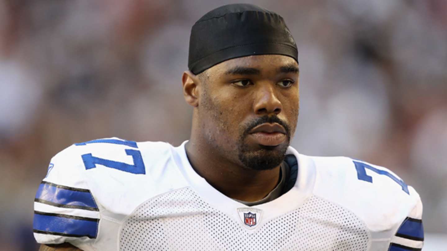 Family's money demands add turmoil to Cowboys OT Tyron Smith's life ...