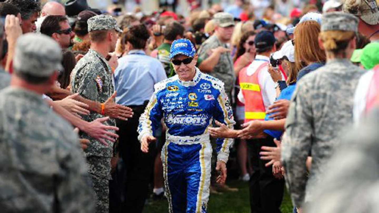 Mark Martin to replace Denny Hamlin in No. 11 car - Sports Illustrated