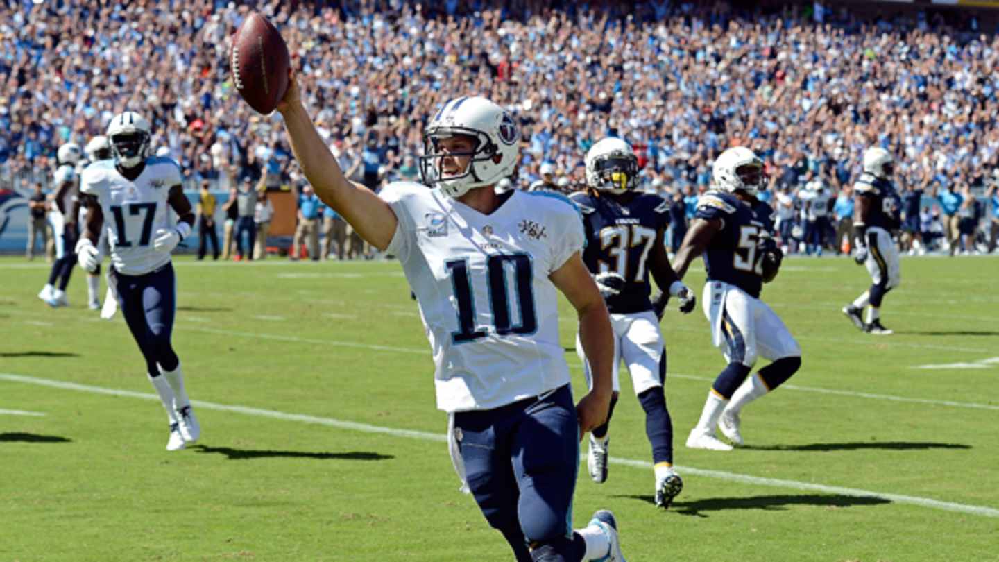 Jake Locker shines for Titans as Chargers blow another late lead ...
