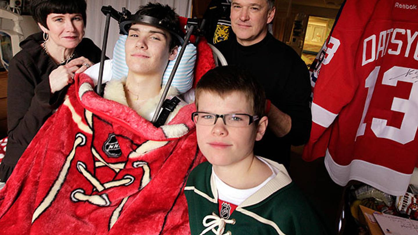 Chicago Steel make dream come true for paralyzed teen Jack Jablonski ...